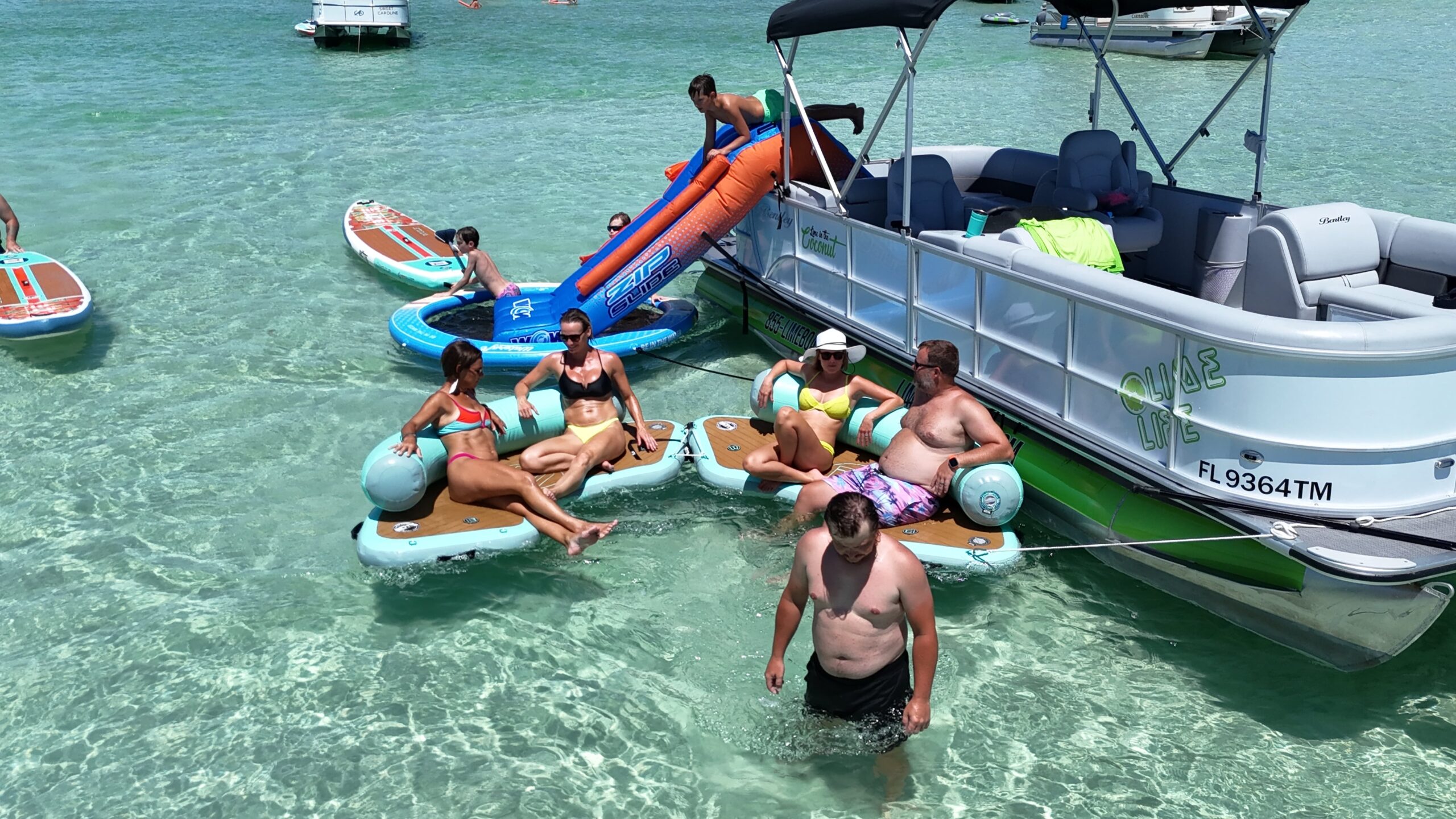 Lime Pontoons | Destin FWB, Florida